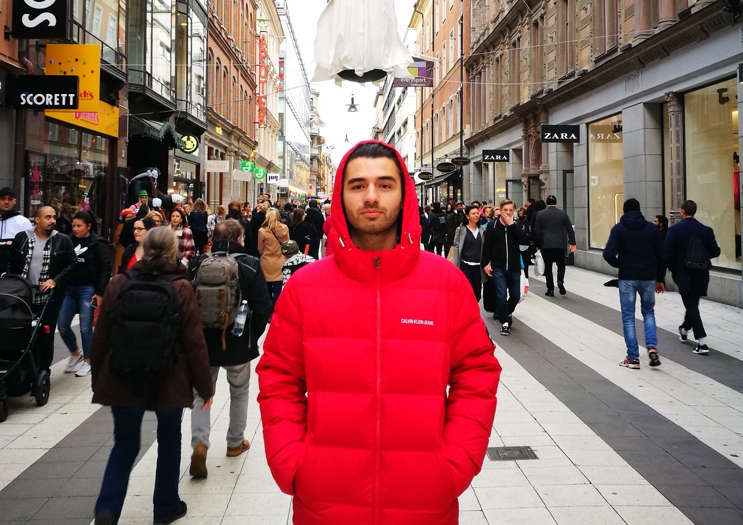 „სტუდენტები ცდილობენ მაქსიმალურად დიდი ცოდნა გამოსტყუონ ლექტორებს“ - სტუდენტი ლატვიიდან ...